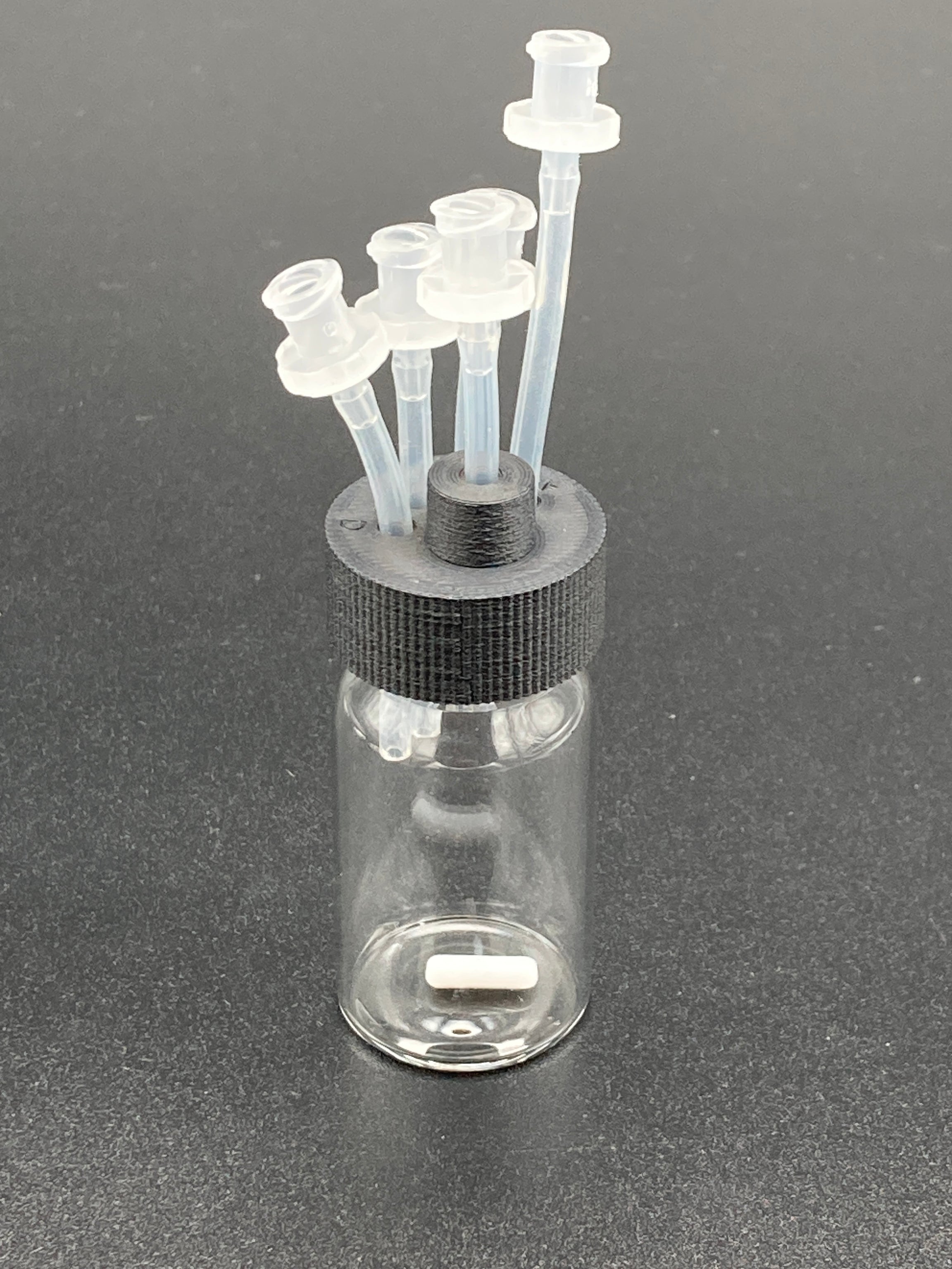 20ml glass vial, cap with ports, and stir bar | Pioreactor